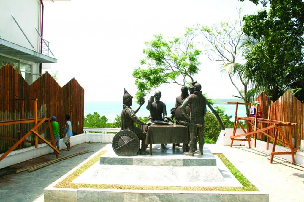 Blood compact inspires: â€˜Peace, understandingâ€™